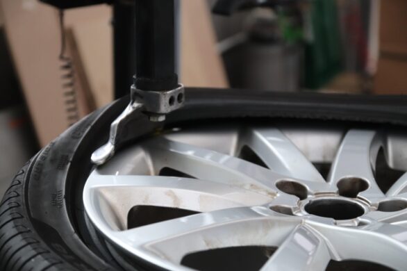 Tesla Model 3 Spare Tire Options That Work in 2023 - Rechargd